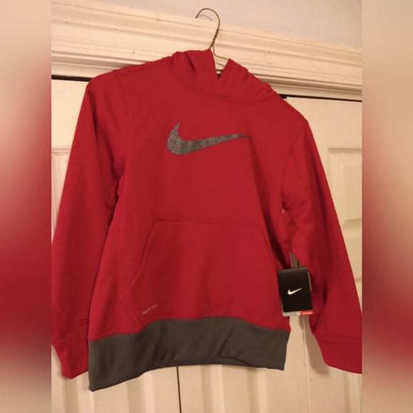 Nike | Shirts & Tops | Nwt Nike Boys Pullover Hoodie | Poshmark
